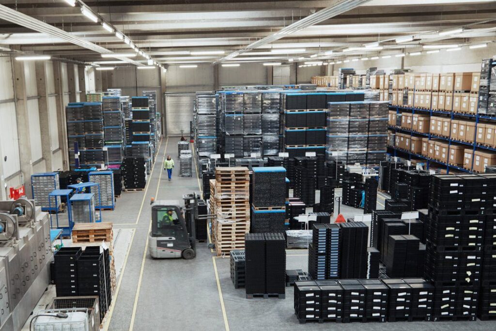 Reusable Packaging Solutions | Sustainable & Cost-Effective